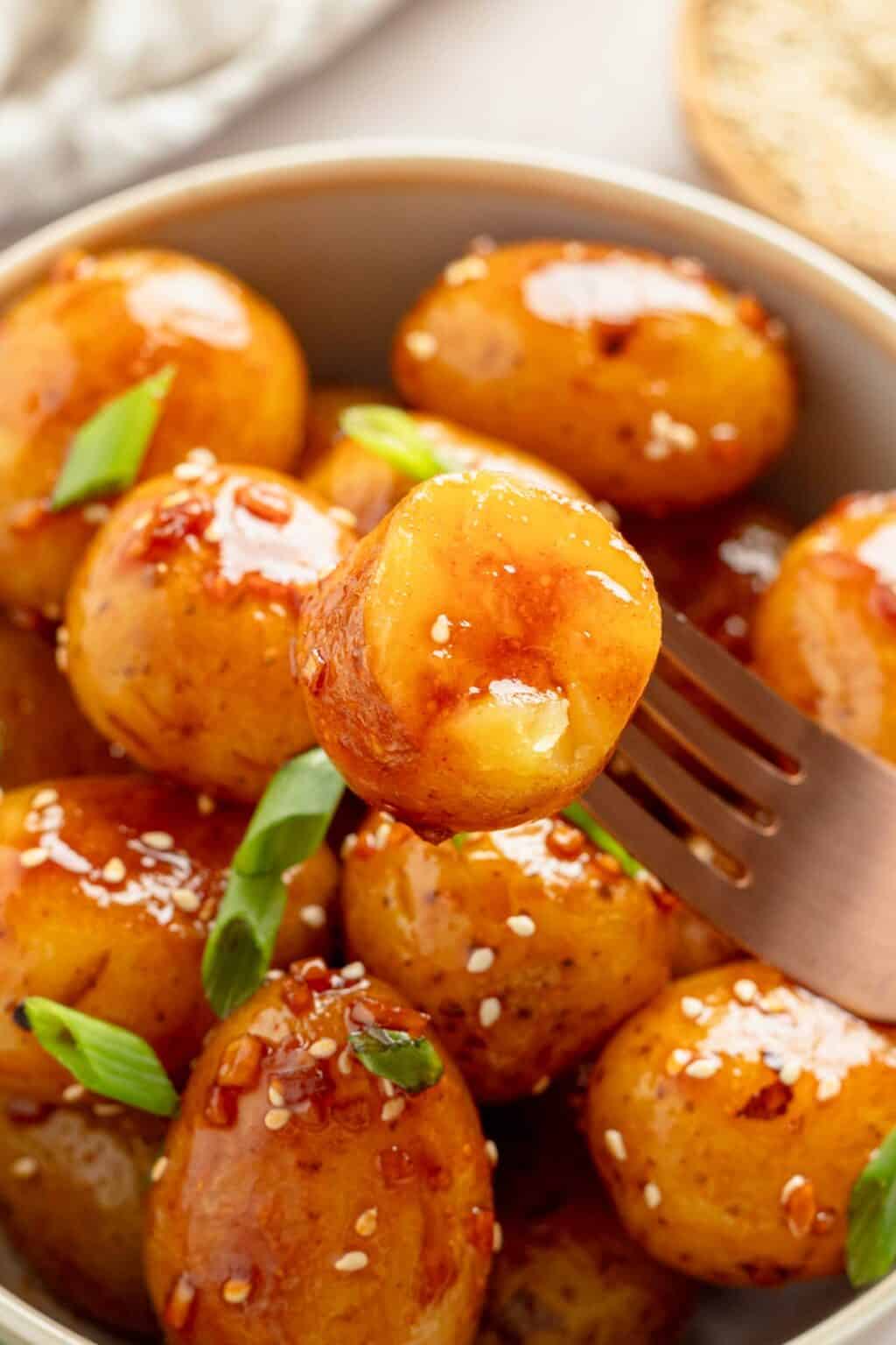 Gamja Jorim (Braised Korean Potatoes) - Cookrita