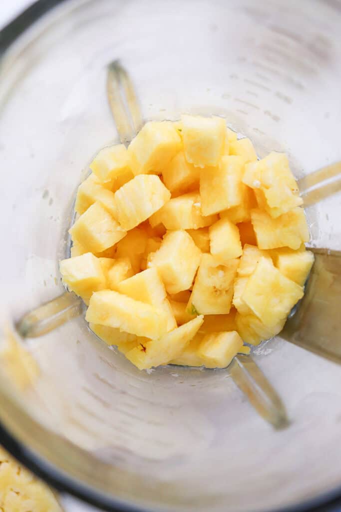 Virgin Piña Colada Mocktail (Easy Blender Recipe)