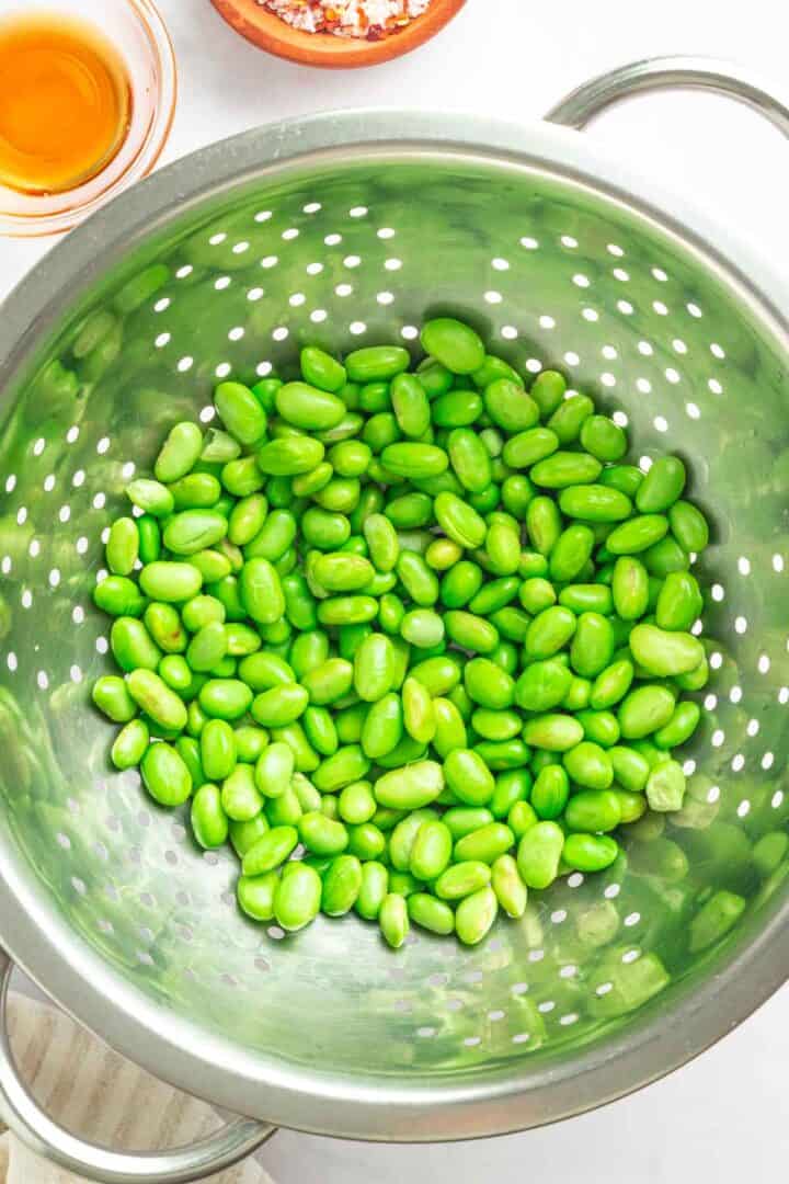 Spicy Edamame With Chili And Garlic Salt