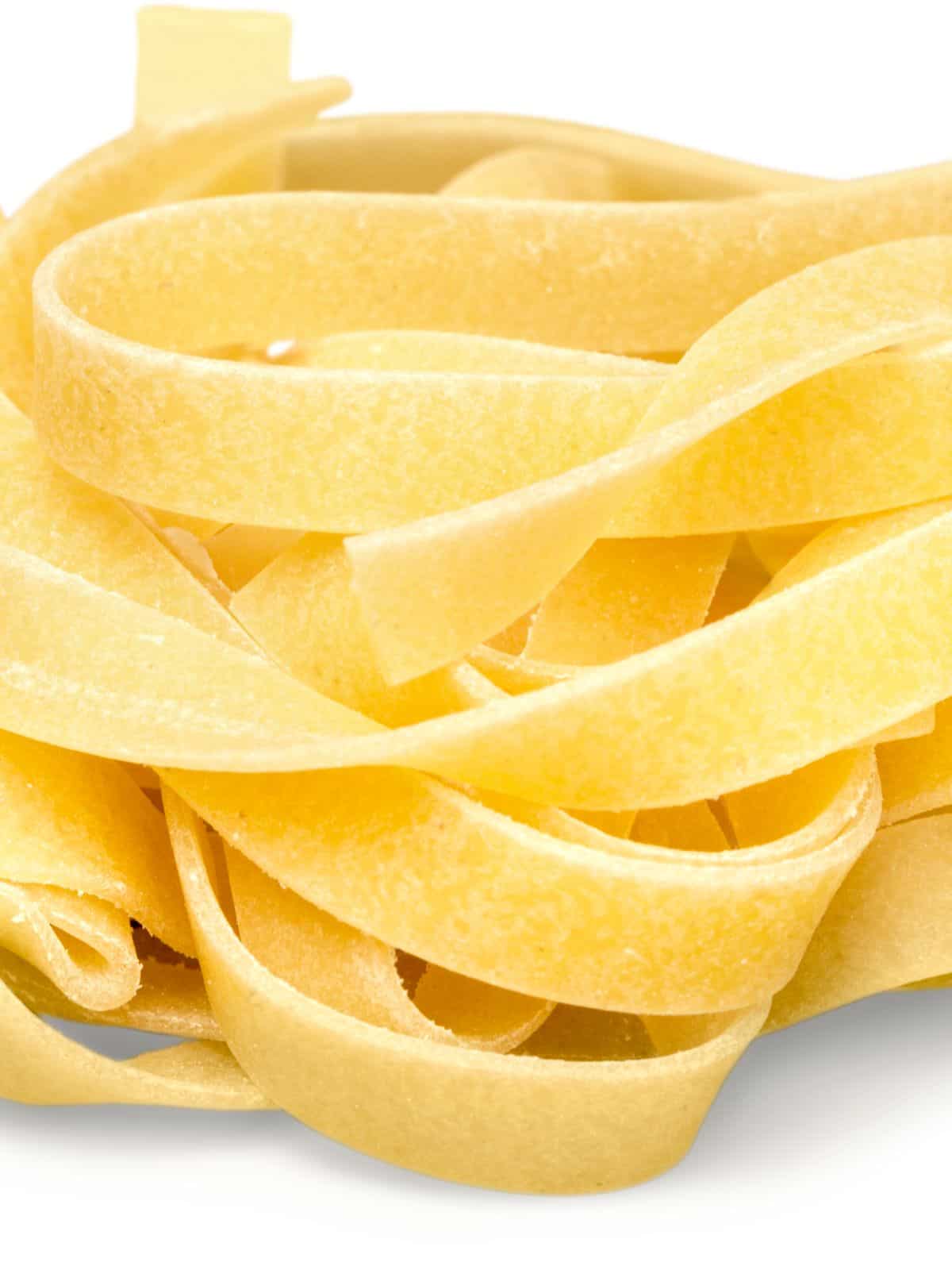 5 Best Pasta Shapes To Hold Creamy Sauces Perfectly