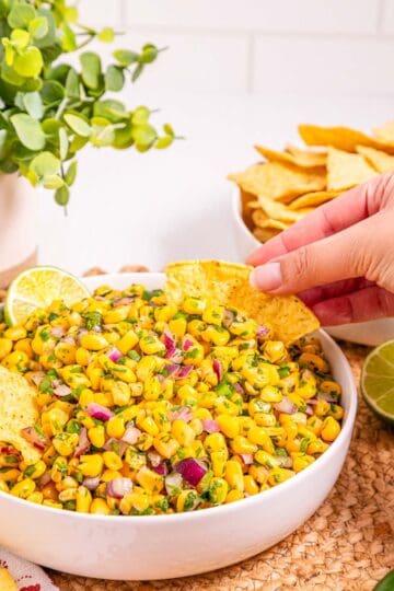 Fresh & Spicy Mexican Corn Salsa (Easy Taco and Chip Dip)